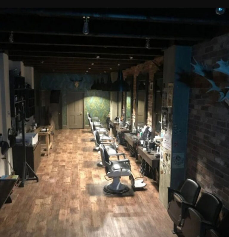 Salon Lighting Ideas to Make Yours Look Great